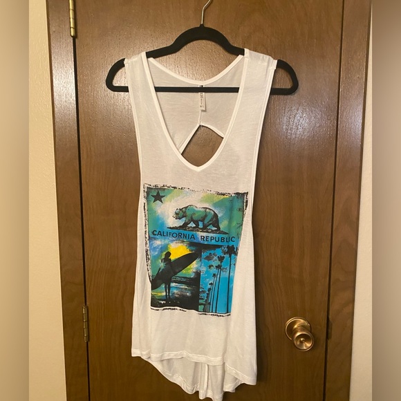 EH brand | Tops | California Tank Cover Up Large | Poshmark
